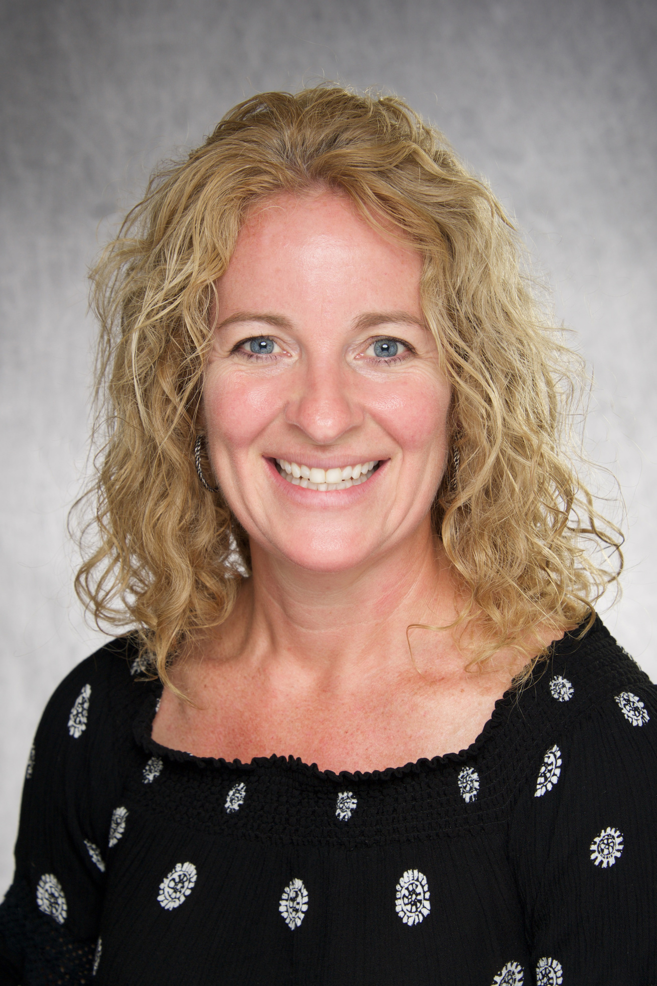 Stephanie Fleckenstein wins 2023 national mentorship honors ...